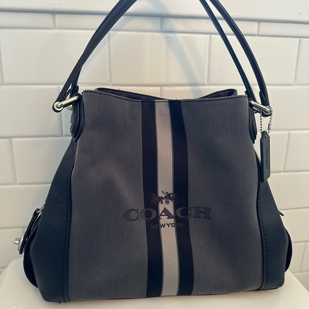 Coach Edie Shoulder Bag 31 With Horse & Carriage (698… - Gem